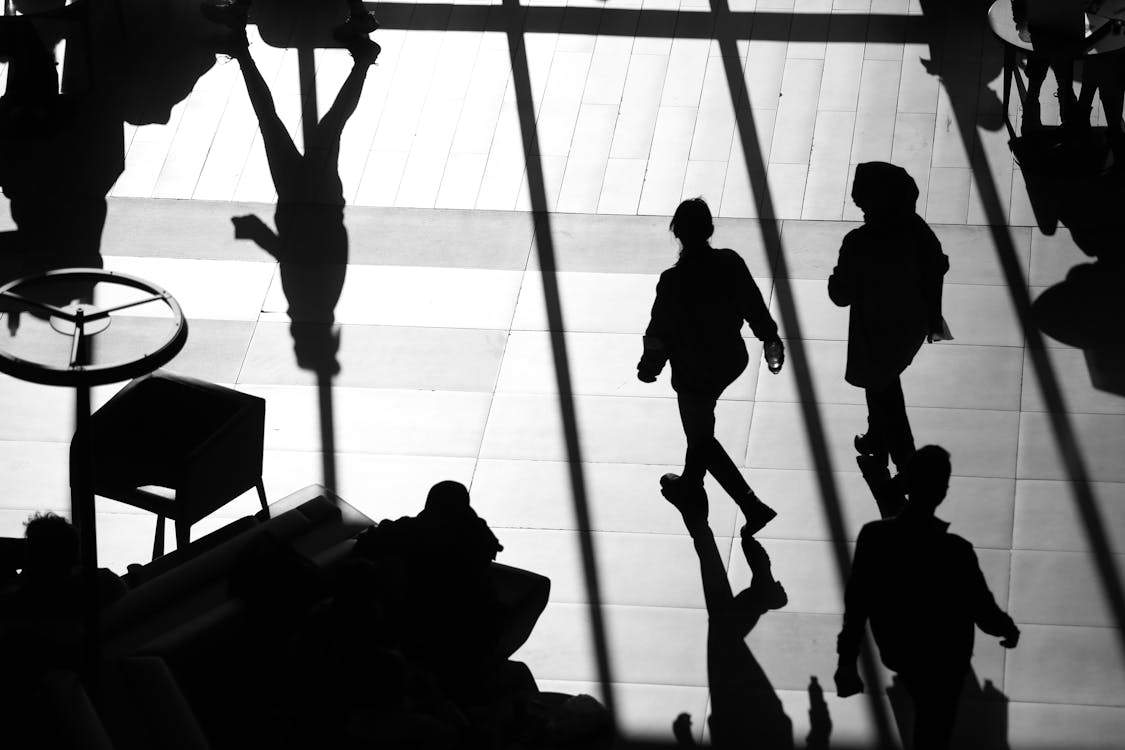 Understanding Shadow Effects: Lines, Planes & Solids